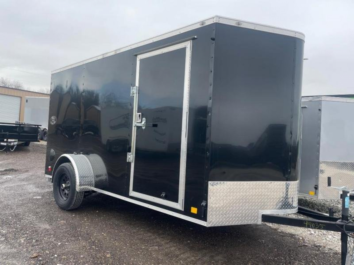 New CONTINENTAL CARGO NEW 6X12 V-NOSE 6' 6" ENCLOSED CARGO TRAILER ...