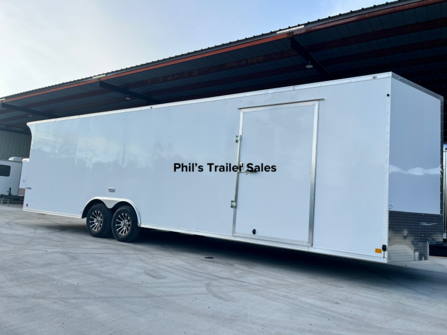 New CONTINENTAL CARGO 28 + V NOSE ALUMINUM WHEELS ENCLOSED TRAILER CAR ...