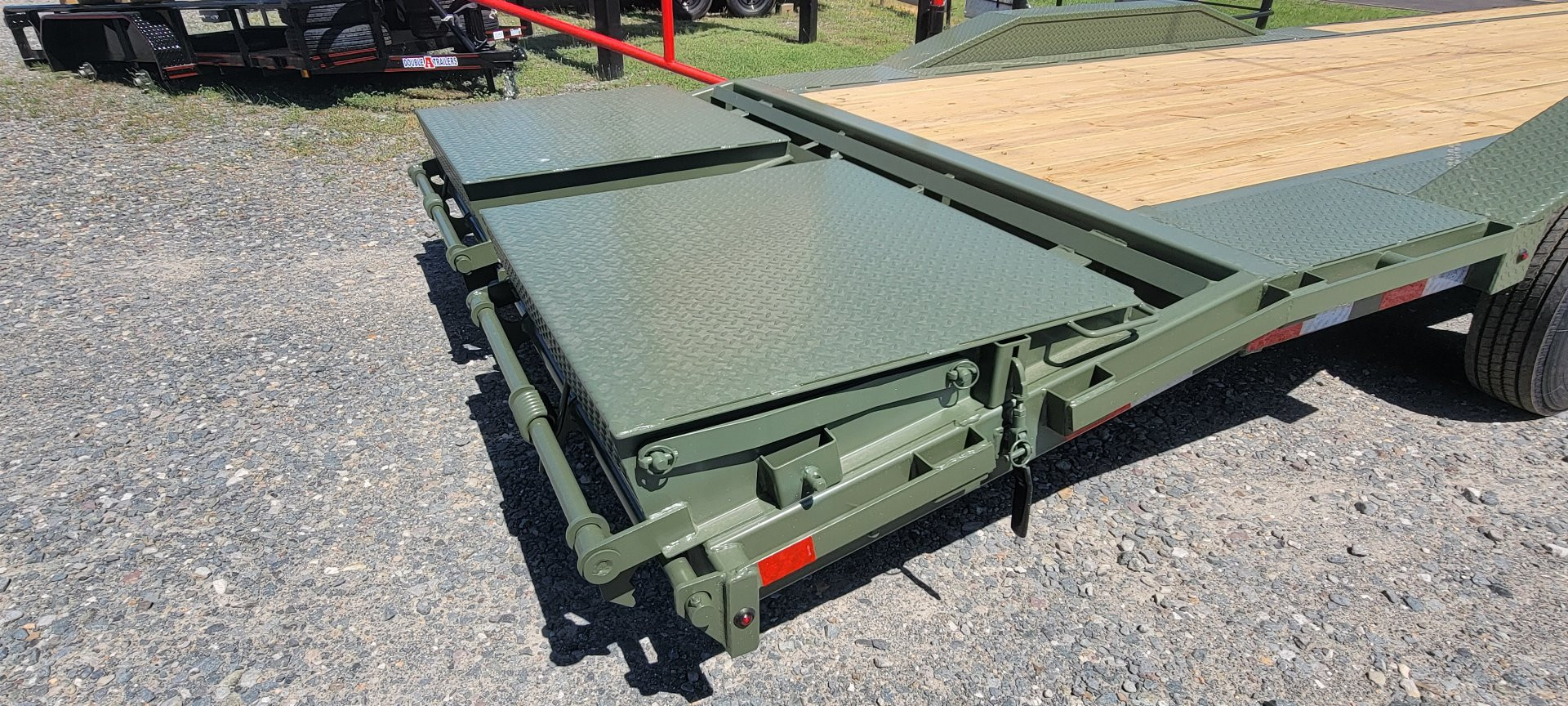 New 2025 Delco Trailers CO 20K 28' x 102" Gooseneck w/ Mega Ramps ...