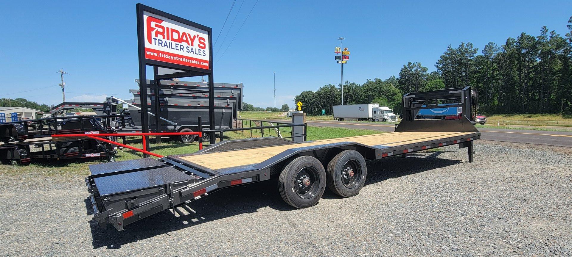 New 2025 Delco Trailers CO 20K 26' x 102" Gooseneck w/ Mega Ramps ...