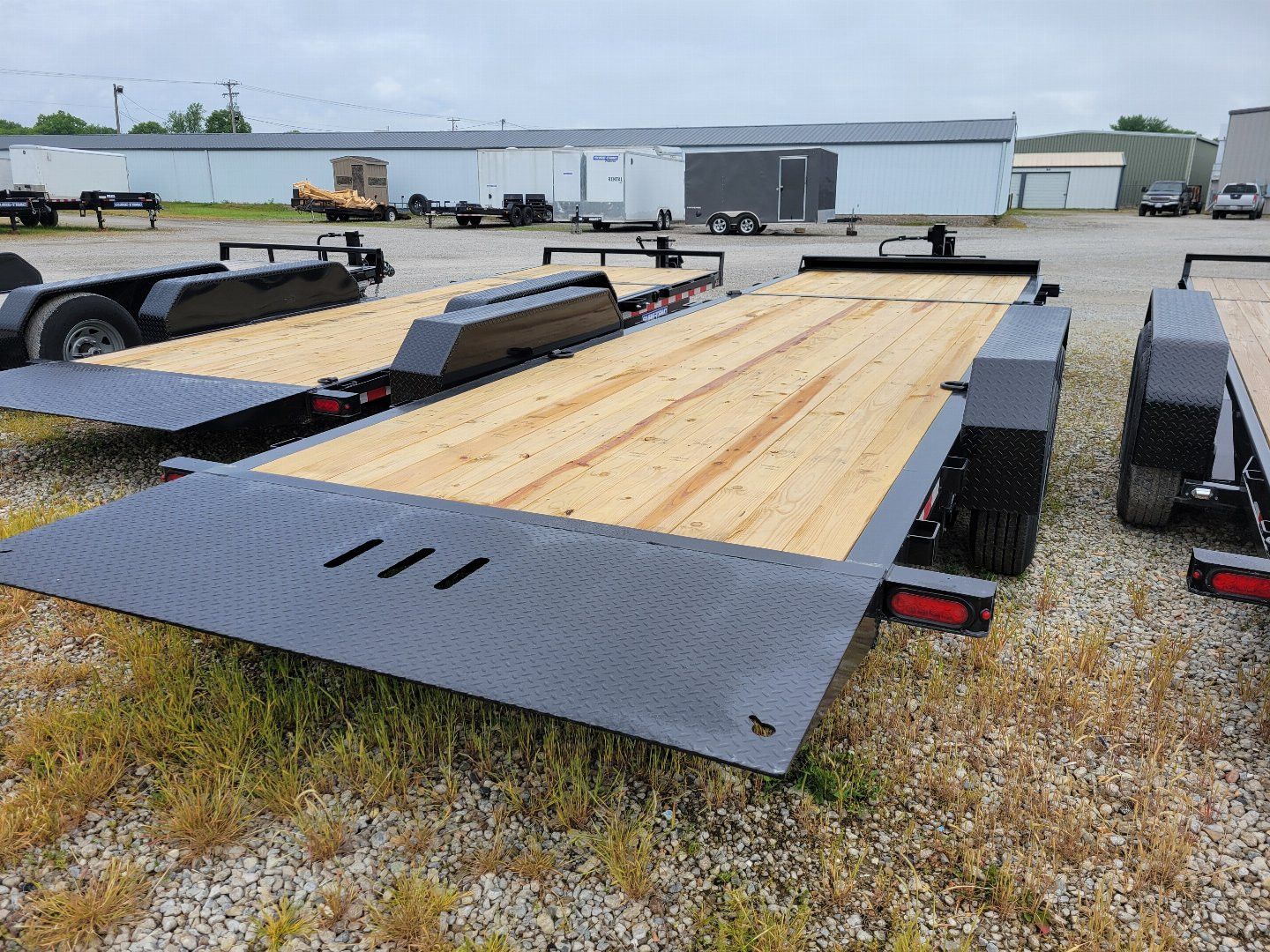 New 2025 Sure-Trac 7x18+6 Pro Series Beam Tilt Equipment Trailer