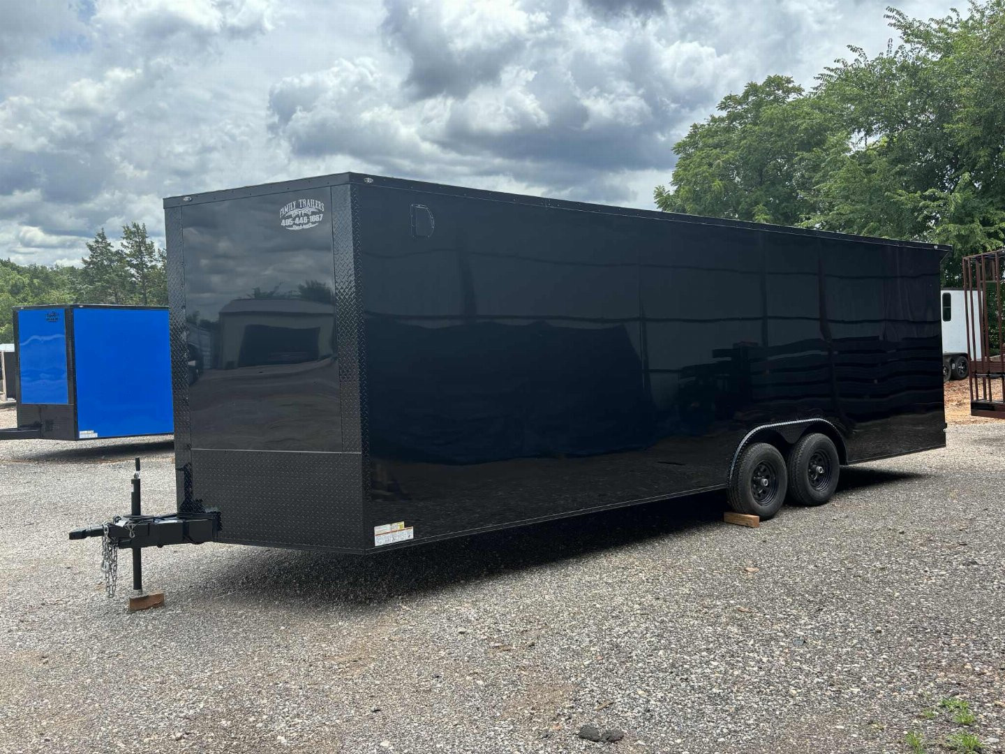 New 2025 FAMILY TRAILER FG8.5X24TA3 Car Hauler - BLACKOUT PACKAGE ...