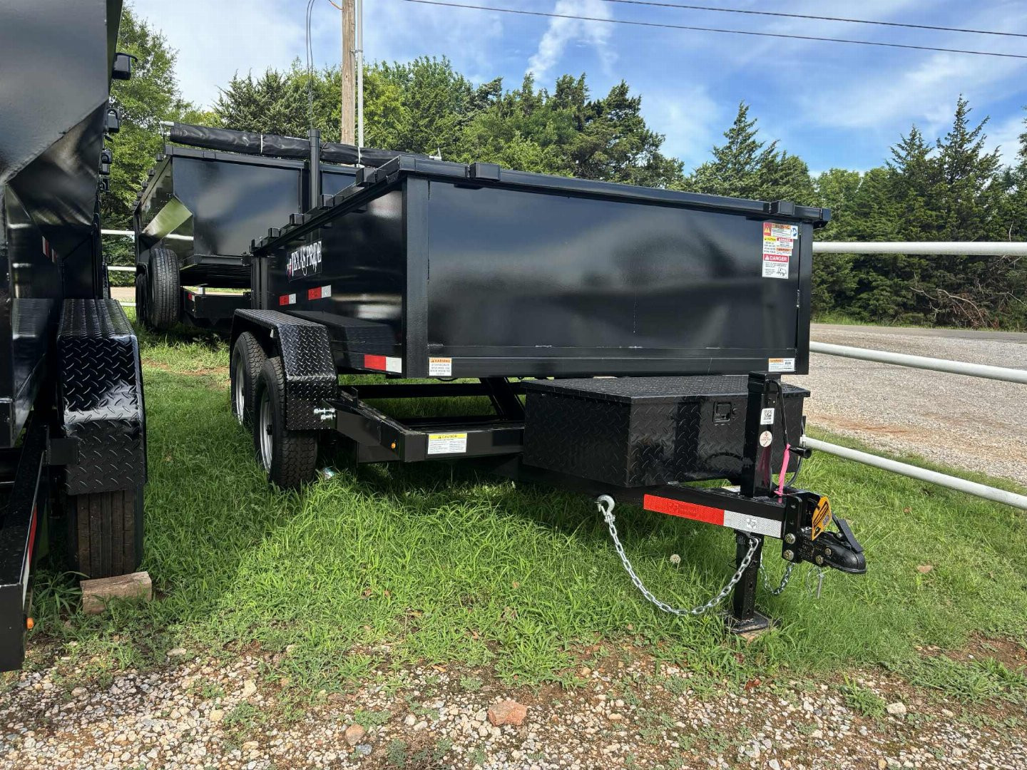 New 2025 Texas Pride Trailers DT6X10X2 Dump Trailer - 7k AXLES