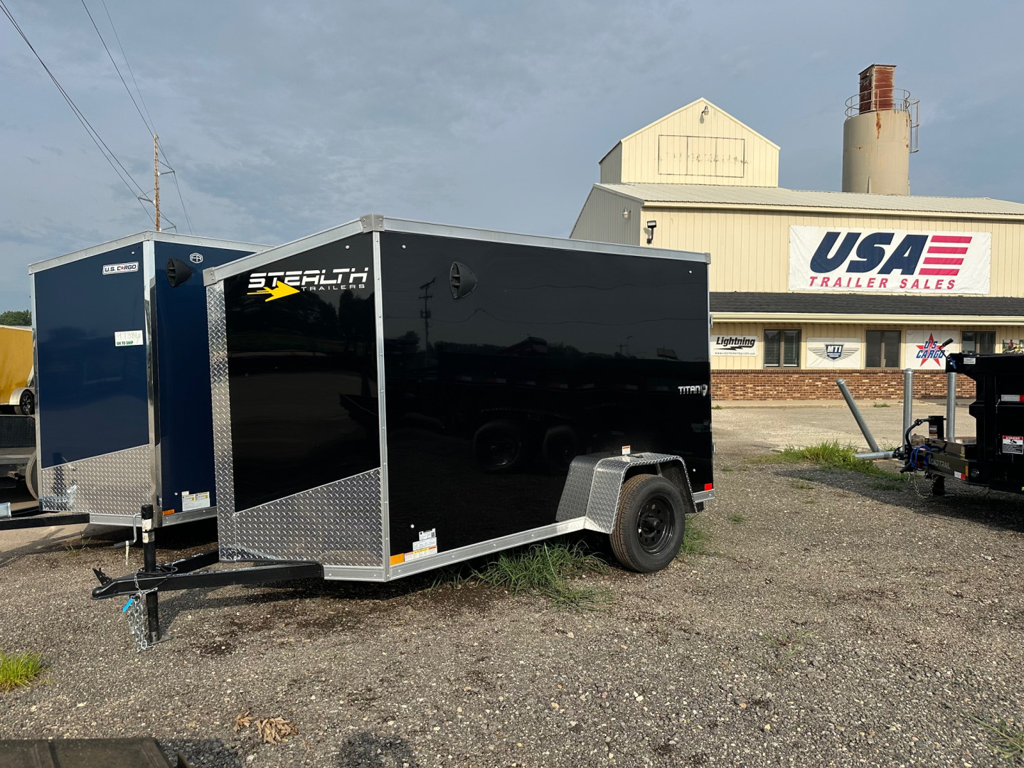 New 2025 STEALTH TRAILERS Titan 5X10 V-Nose Cargo / Enclosed Trailer w ...