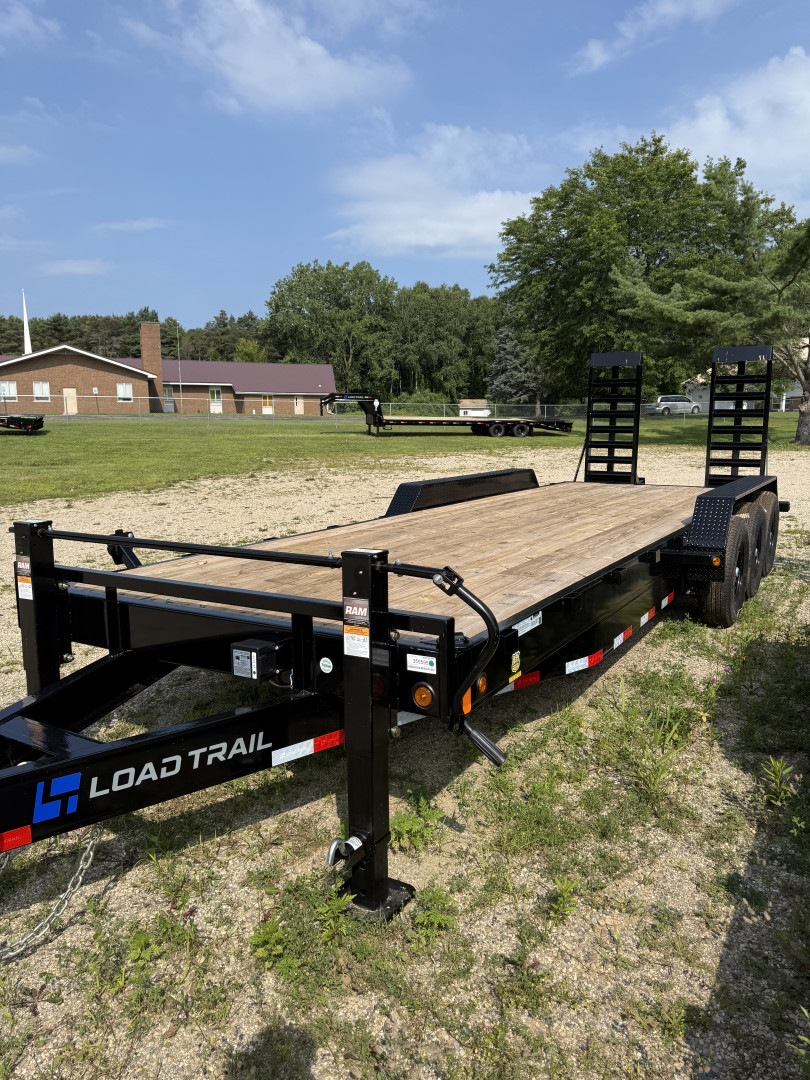New 2025 LOAD TRAIL 83X24 21K Equipment Trailer