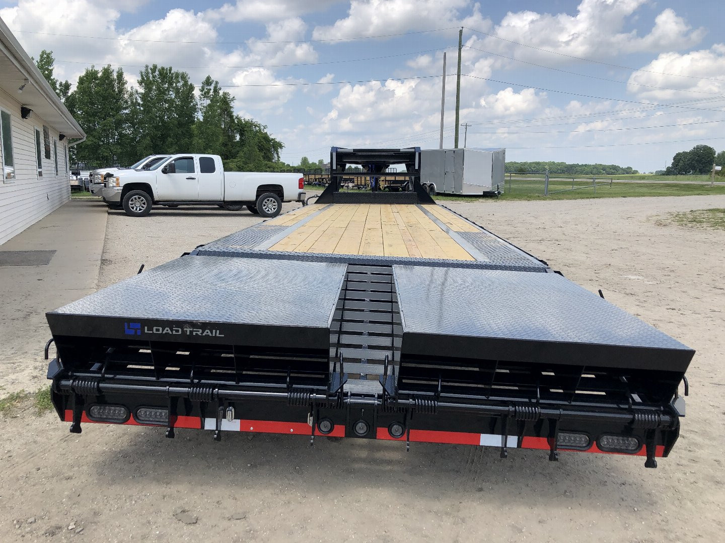 New 2025 Load Trail 30' LOW PRO W/ MAX RAMPS Gooseneck Bodies for sale ...