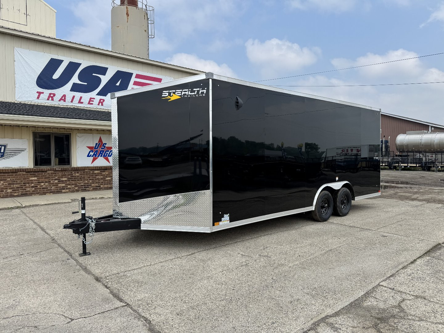 New 2025 Stealth Trailers Titan 8.5x20 7K w/7ft Interior Car Hauler for ...