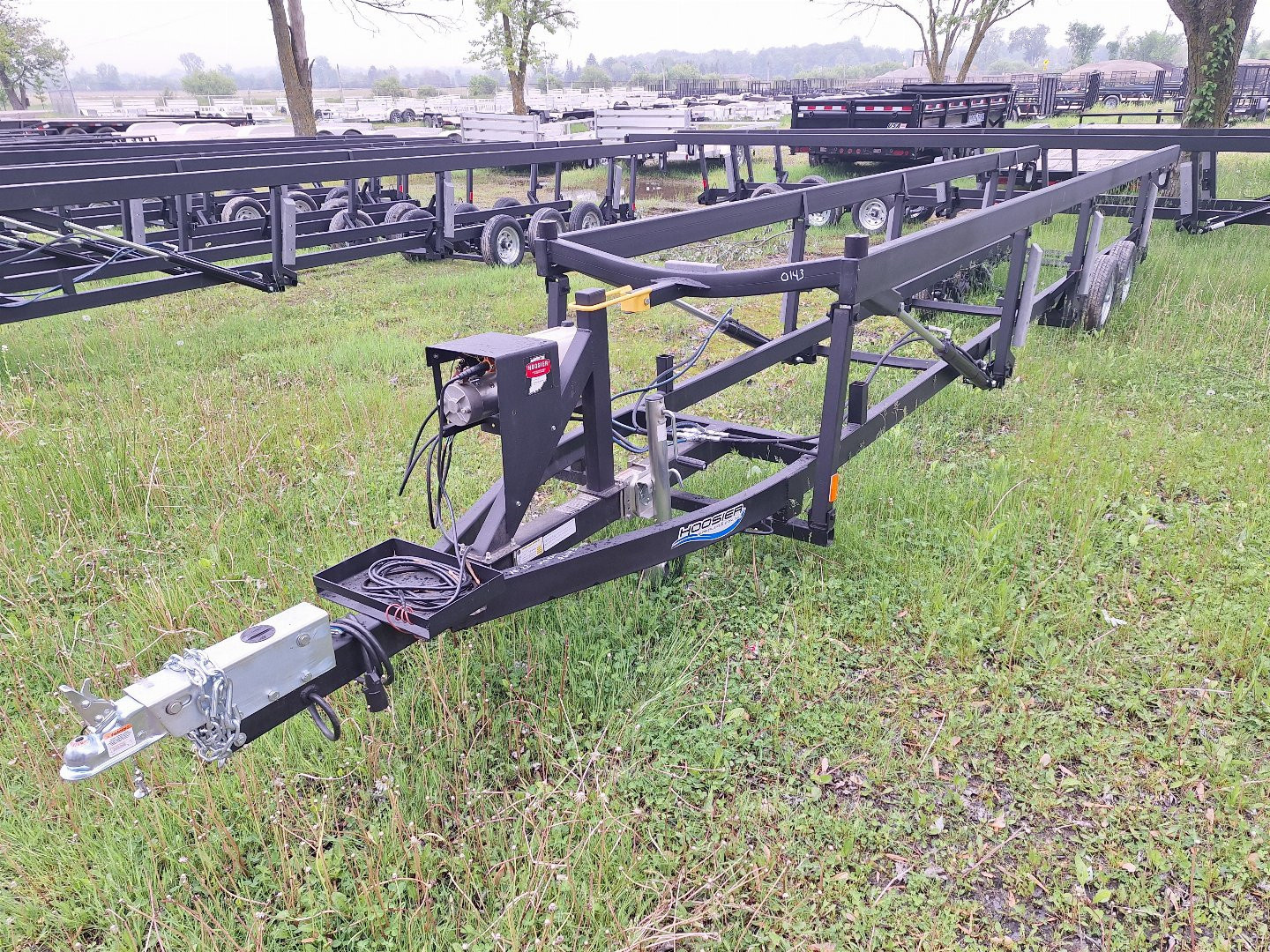 New 2025 Hoosier 18'-22' Hyd Lift Tri Toon Trailer W/ Hyd. Brakes for ...