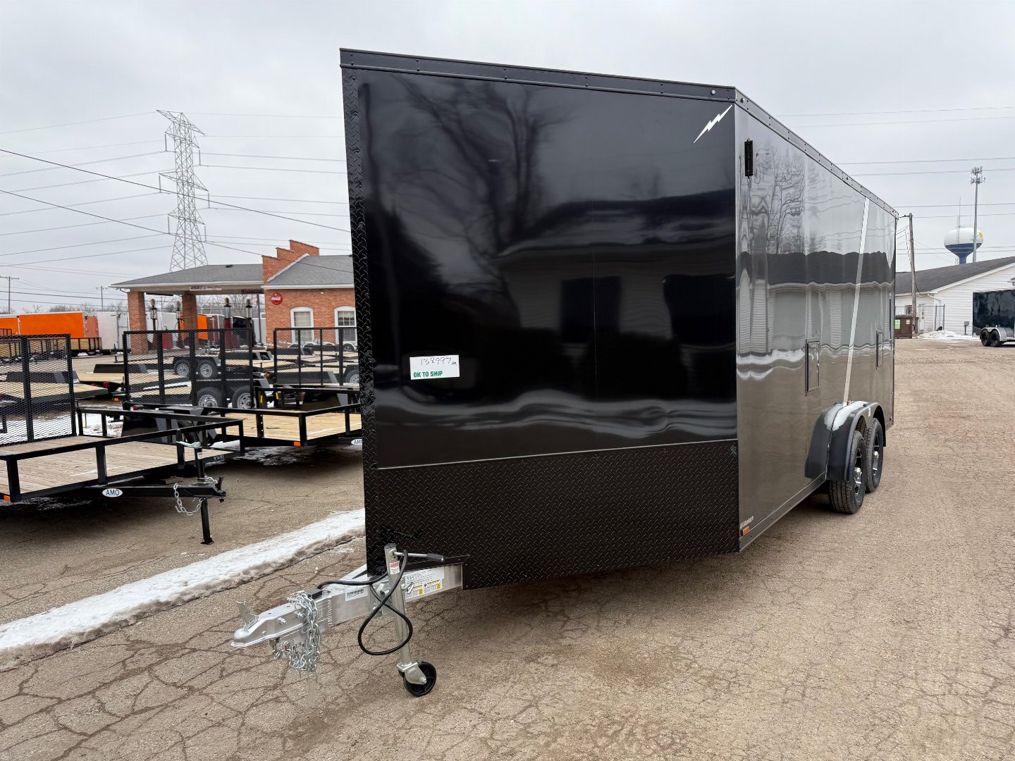 New 2025 LIGHTNING TRAILERS 7.5 x 23 Place All Aluminum Trailer with ...