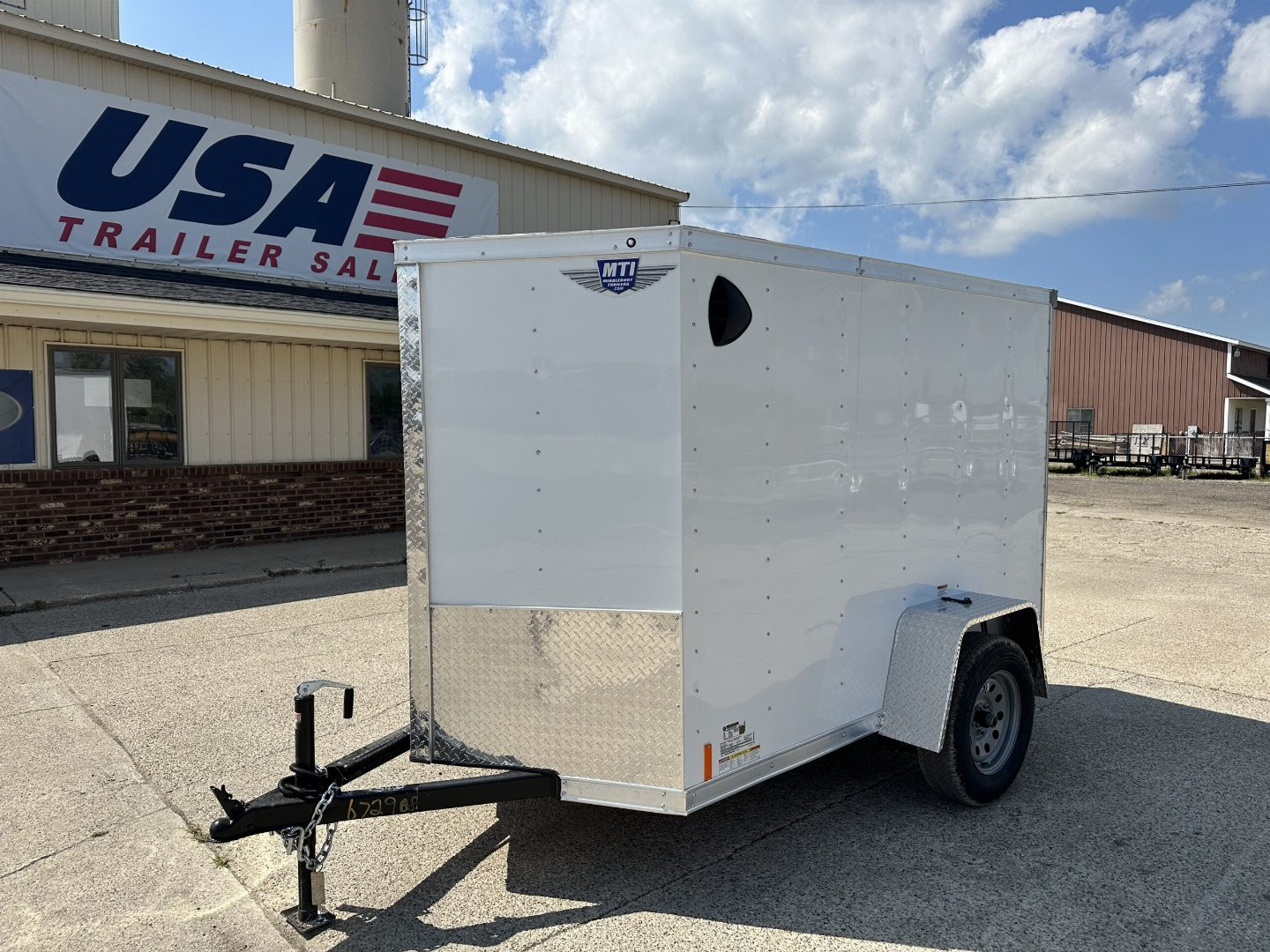 New 2024 MTI TRAILERS MDLX 5x8 V-Nose Ramp Door Cargo / Enclosed ...