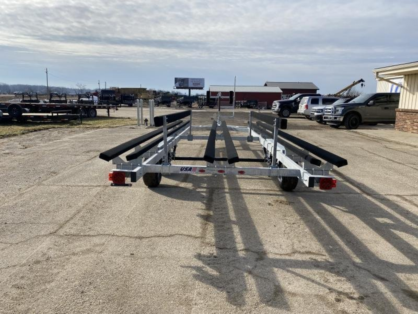 New 2023 Genesis Trailers 20ft Bunk Style Tri-Toon Tandem Axle w/Brakes ...