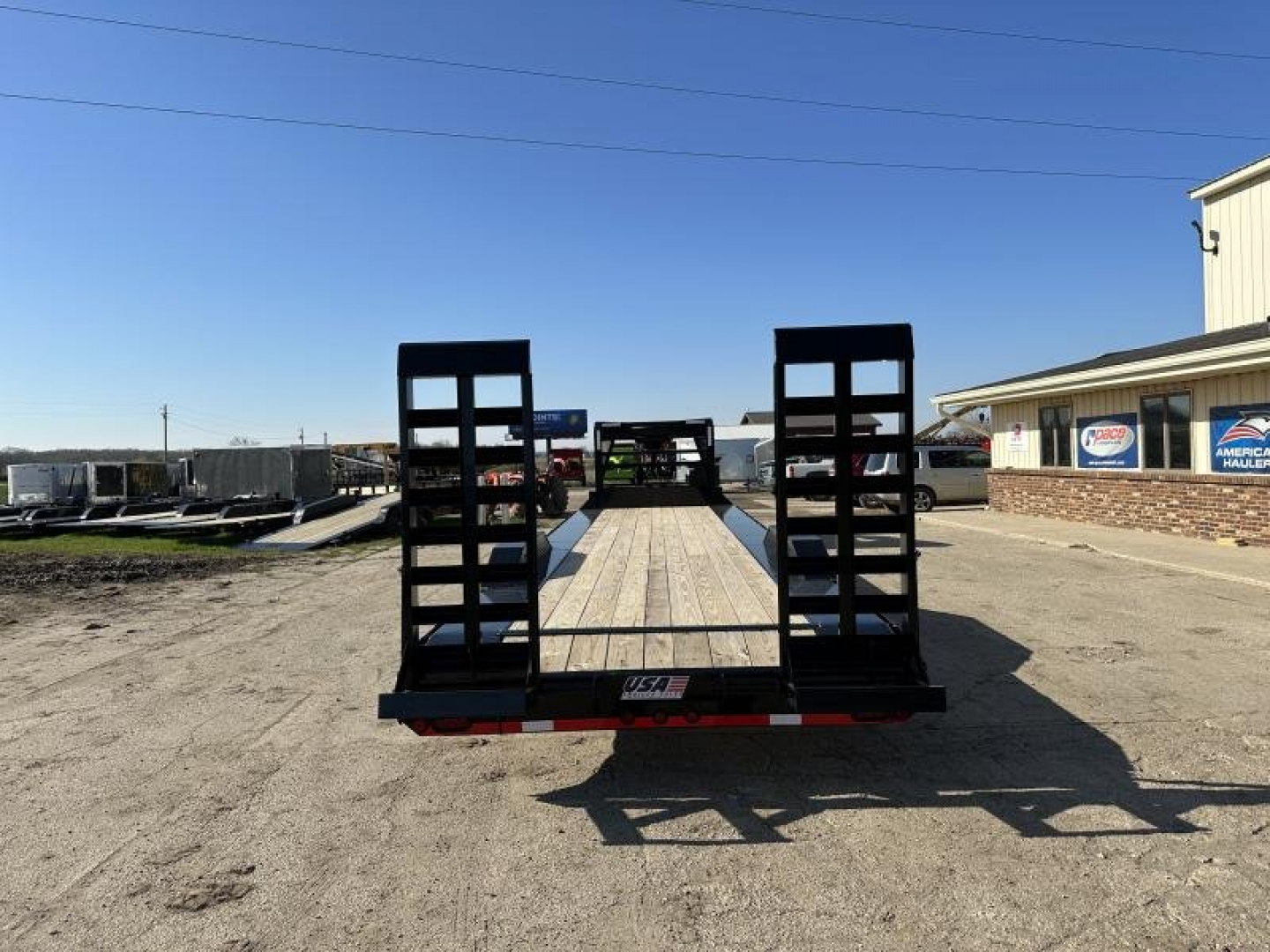 New 2023 Load Trail 102x32 Equipment/Car Hauler 20K Gooseneck Trailer w ...