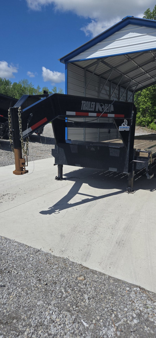 Used REPO 2024 Trailer World 40' Flatbed Trailer for sale in Greenville, KY
