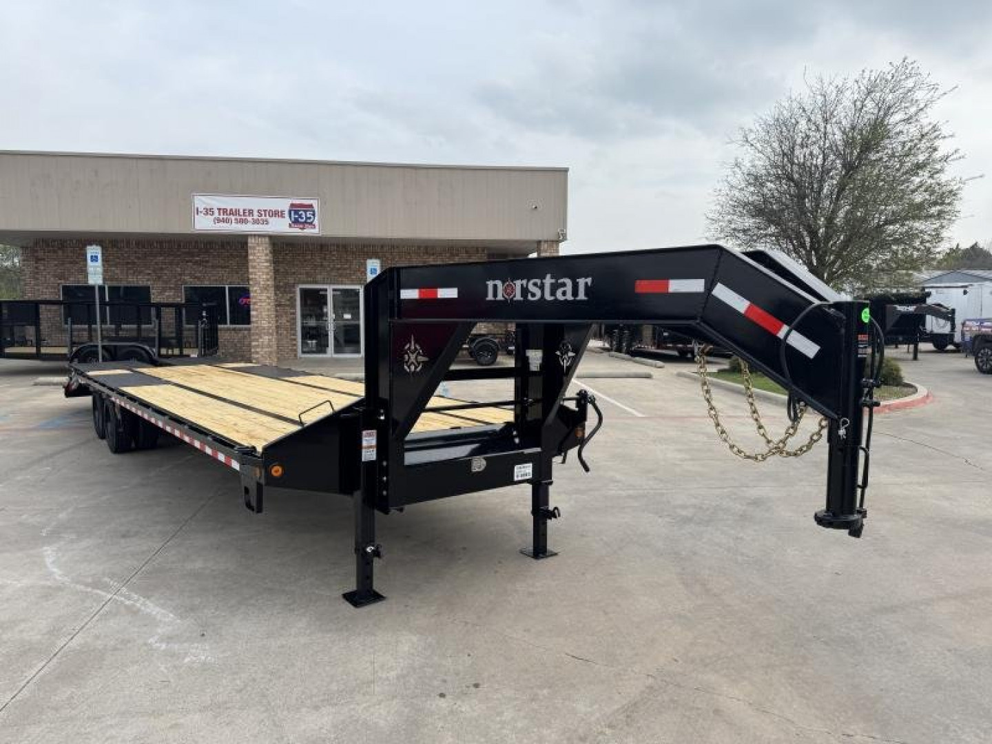 New 2025 Norstar FXG22 (FXG0232102) Deckover Trailer