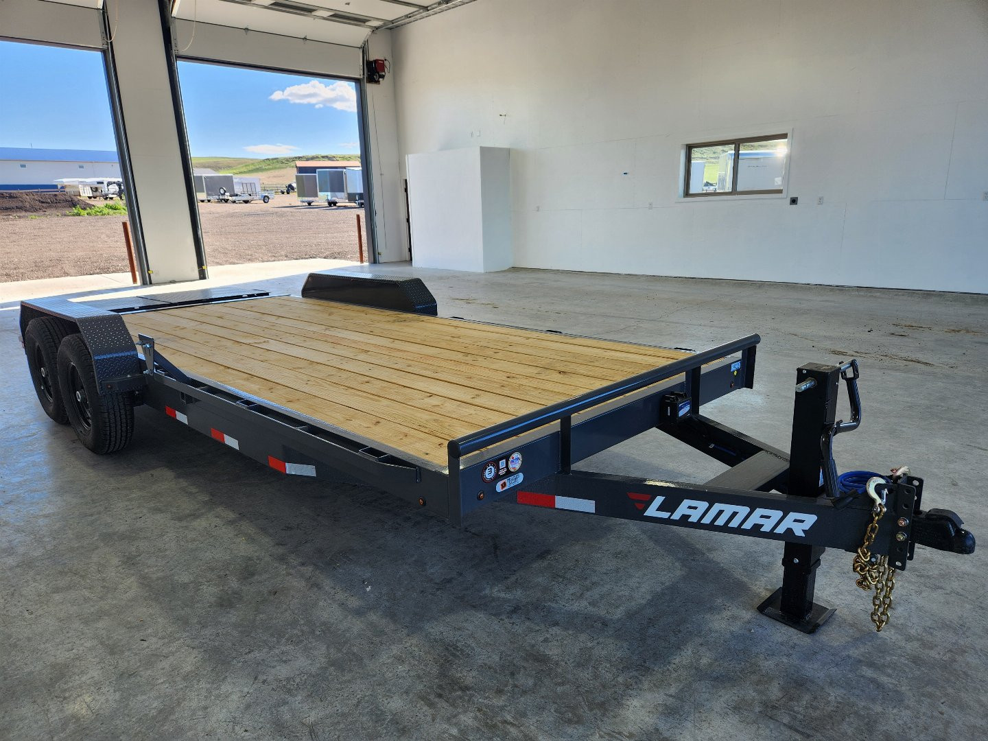 New 2025 Lamar 20' Equipment Trailer 14K