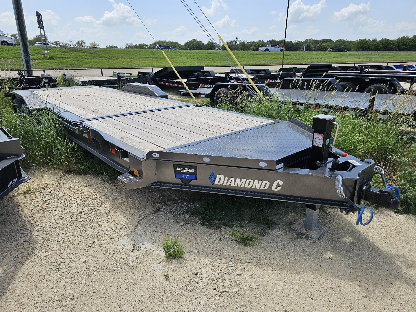 New 2025 Diamond C Trailers HDT208 22X82 Tilt Trailer