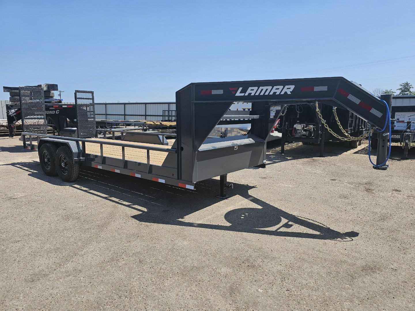 New 2025 Lamar Trailers 83X20 GN Utility Trailer for sale in Waco, TX
