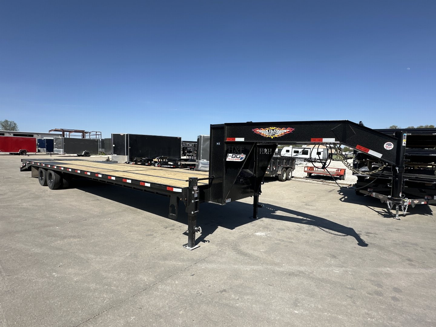 New 2025 H&H Trailers 102"x30'+5' 25.9k Heavy Duty Low Profile Dovetail ...