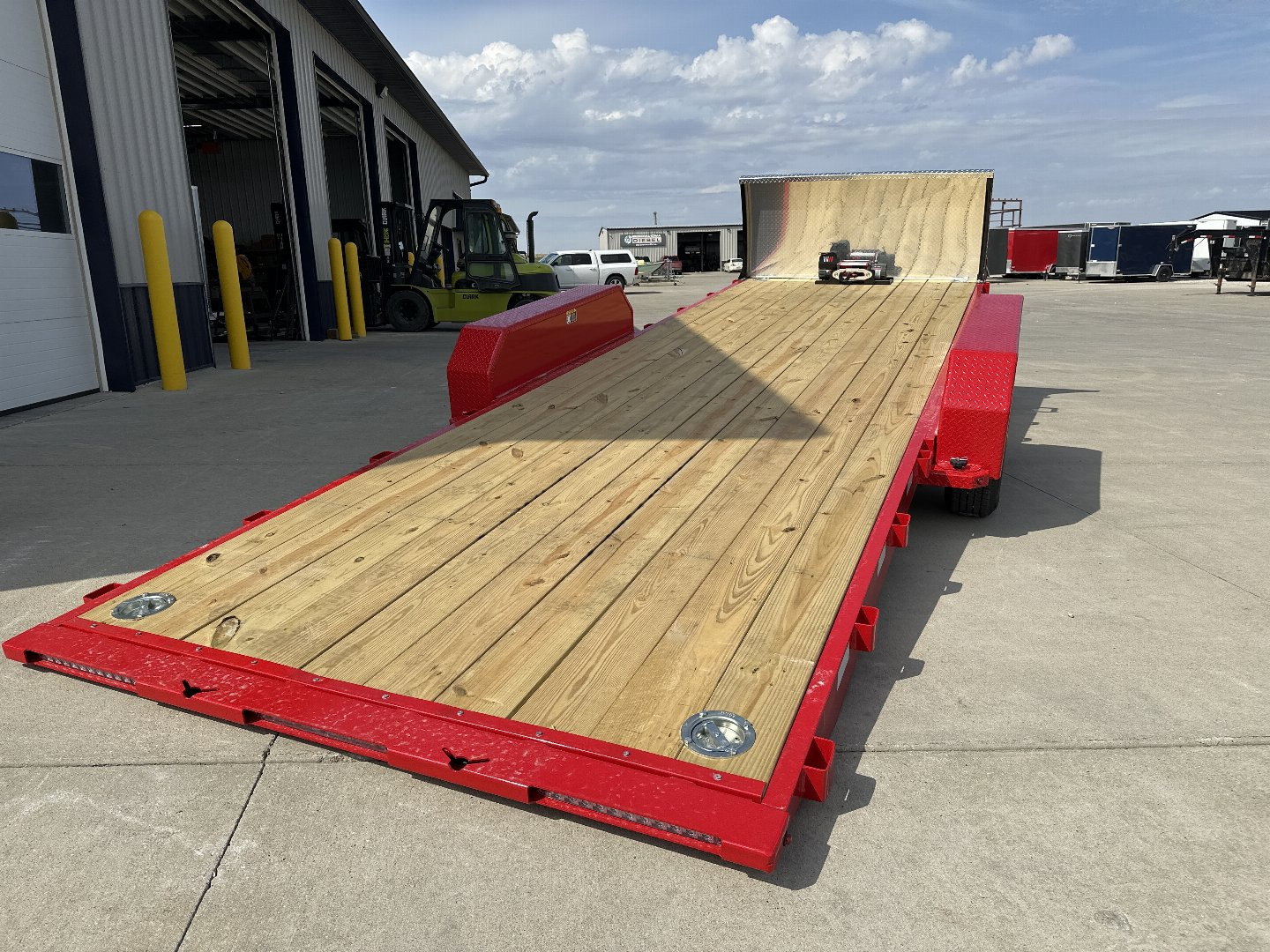 New 2025 H&H Trailers 82"x22' 10k EX Speed Loader Car Hauler Trailer ...