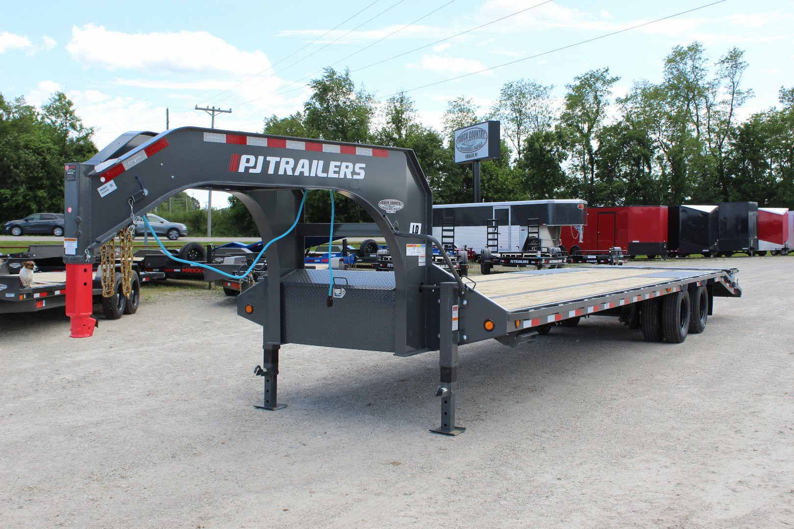 New 2026 PJ TRAILERS 102" x 32' LD Flatbed Trailer for sale in ...