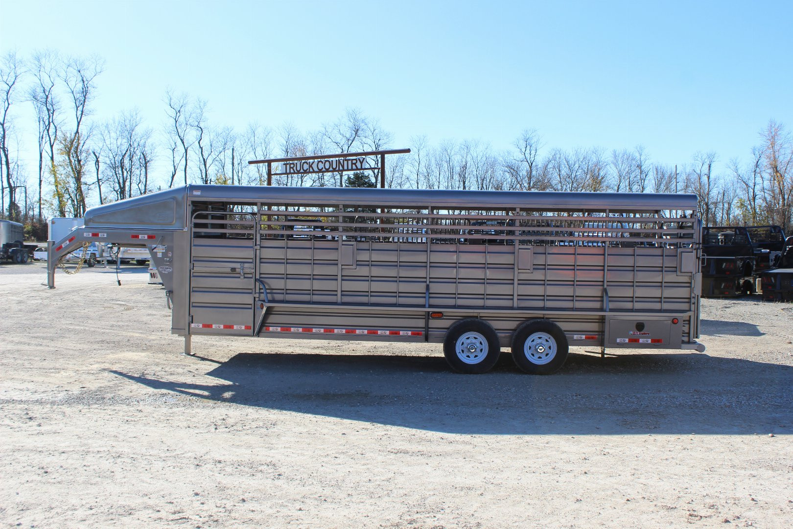 New 2025 GR TRAILERS 6.8' x 24' Gooseneck Livestock Trailer for sale in ...