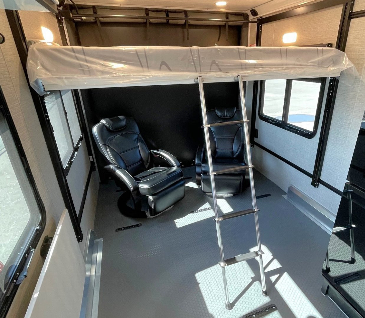 New 2025 ATC PLa 450 (2011) Polar White Toy Hauler