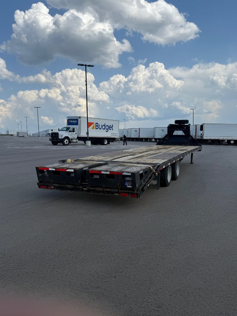 Used 2021 Diamond C 27'+5 Fmax 216 Gooseneck Trailer W/ Max Ramps ...