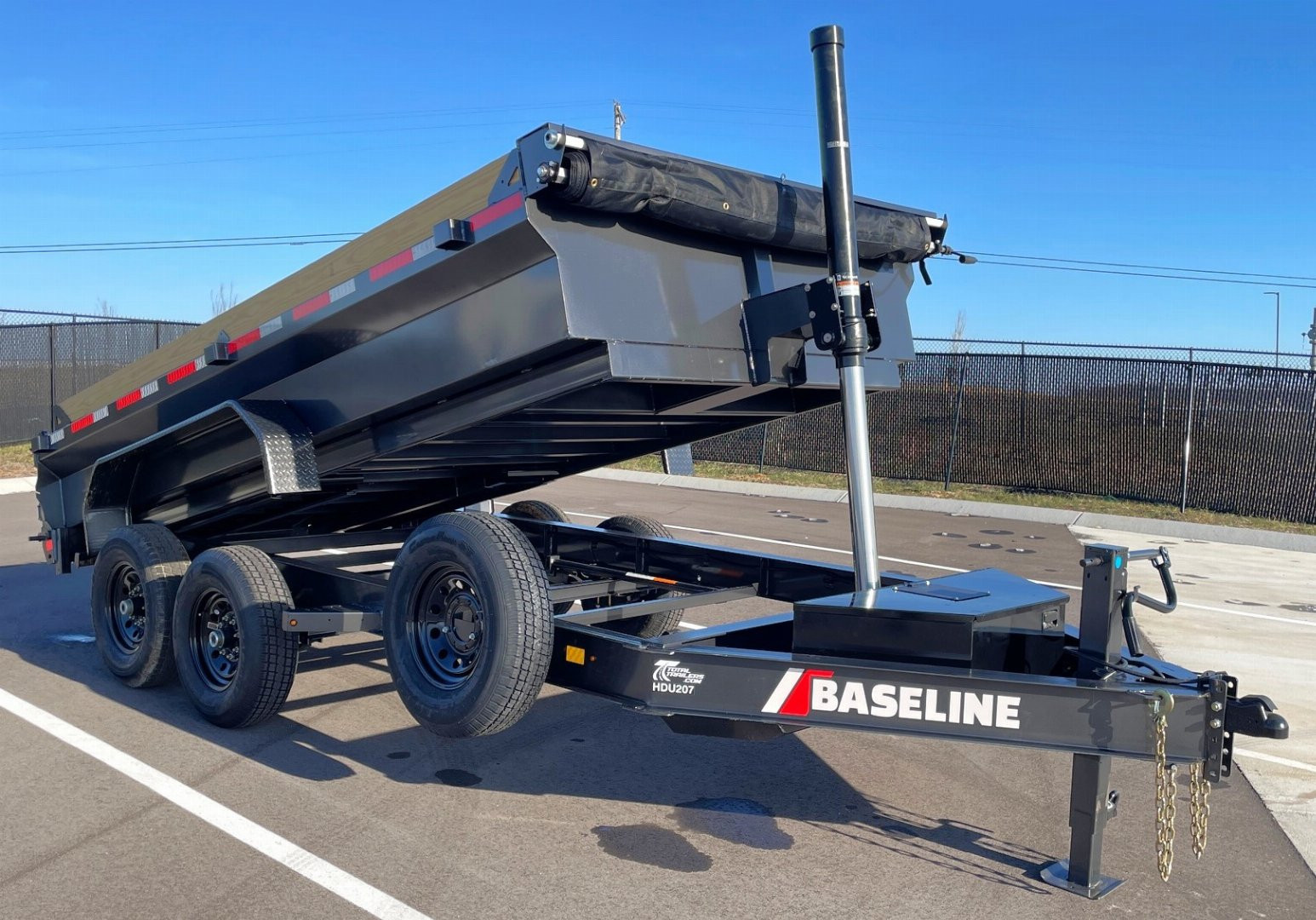 New Diamond C Baseline 14' HDU-207 Dump Trailer -14K GVWR, Spare Tire ...