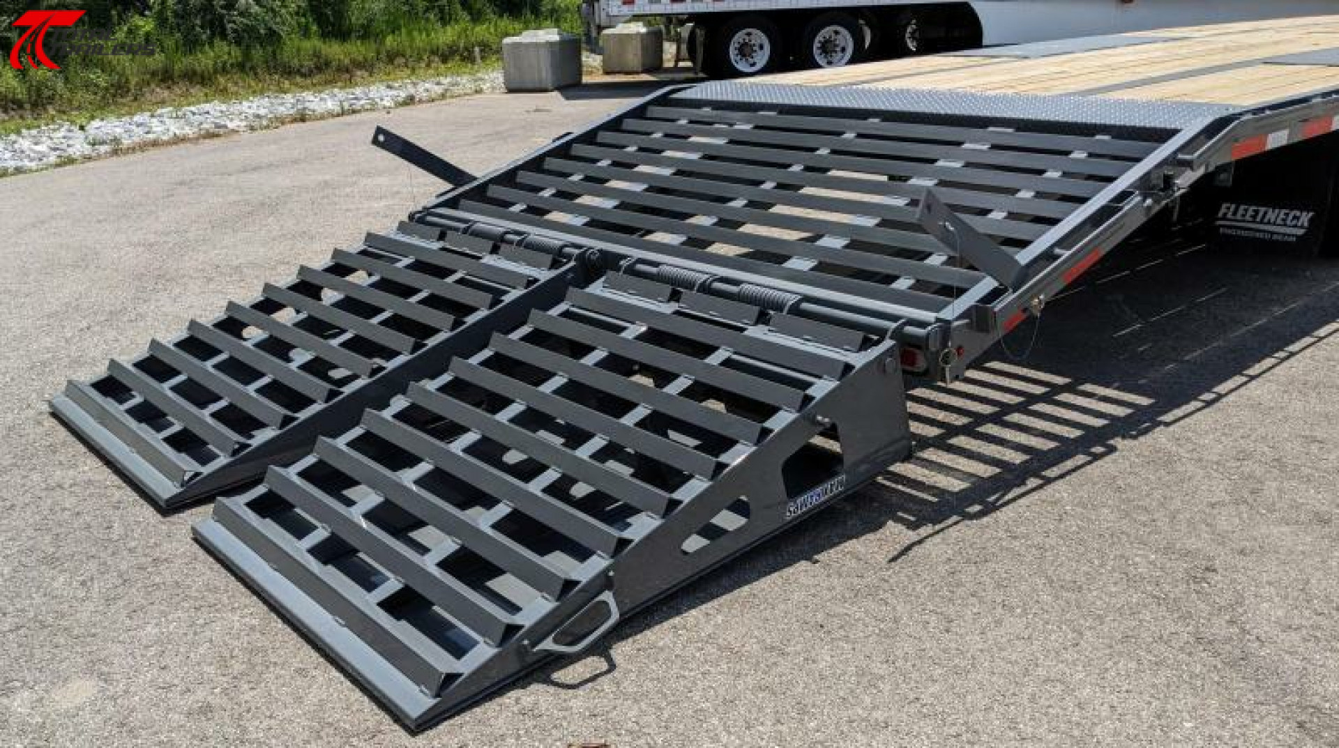 New 2026 Diamond C Trailers FMAX 212 40' GOOSENECK HOT SHOT TRAILER Flatbed Trailer