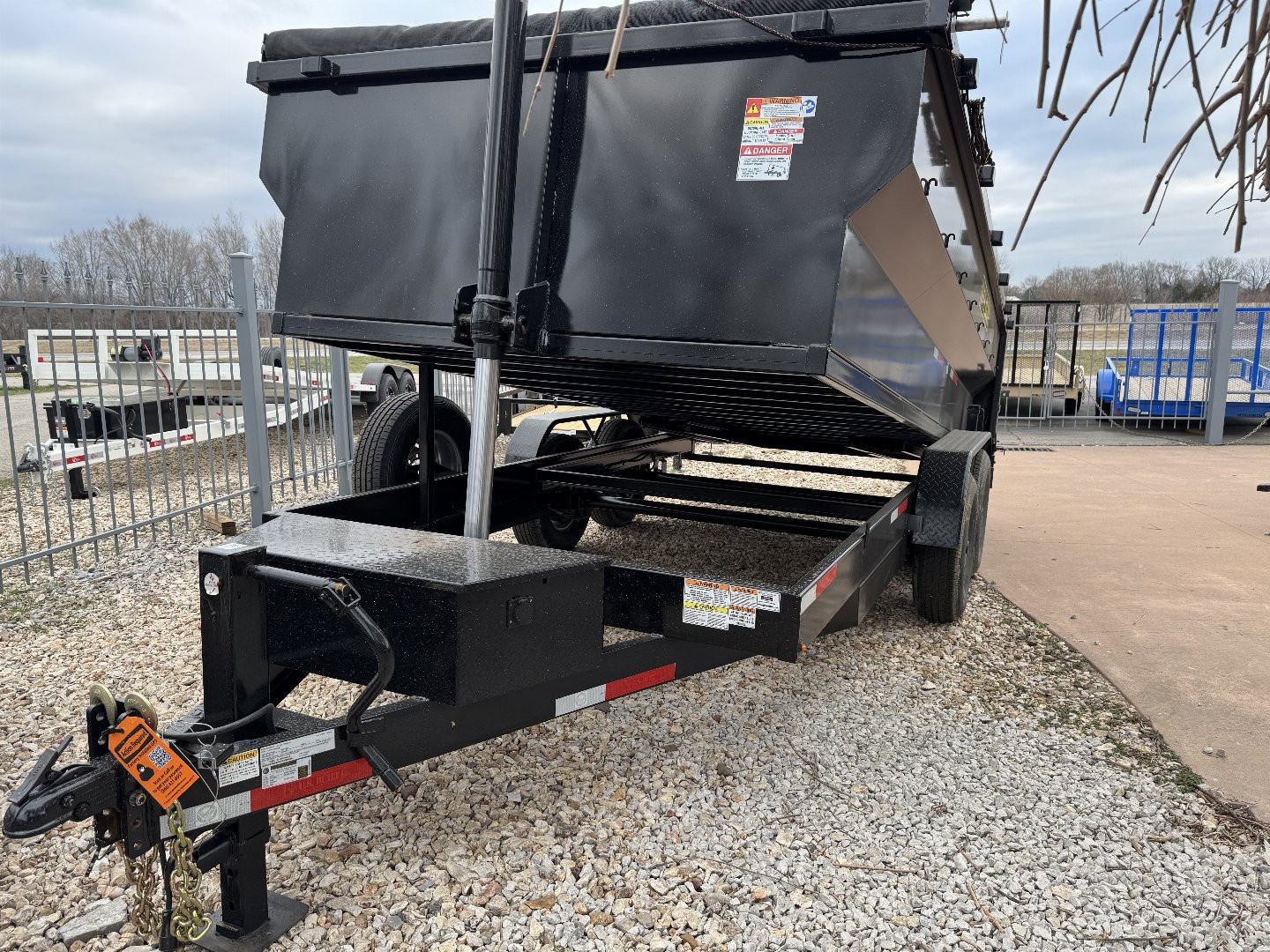 New 2025 U.S. Built Dump Dump Trailer