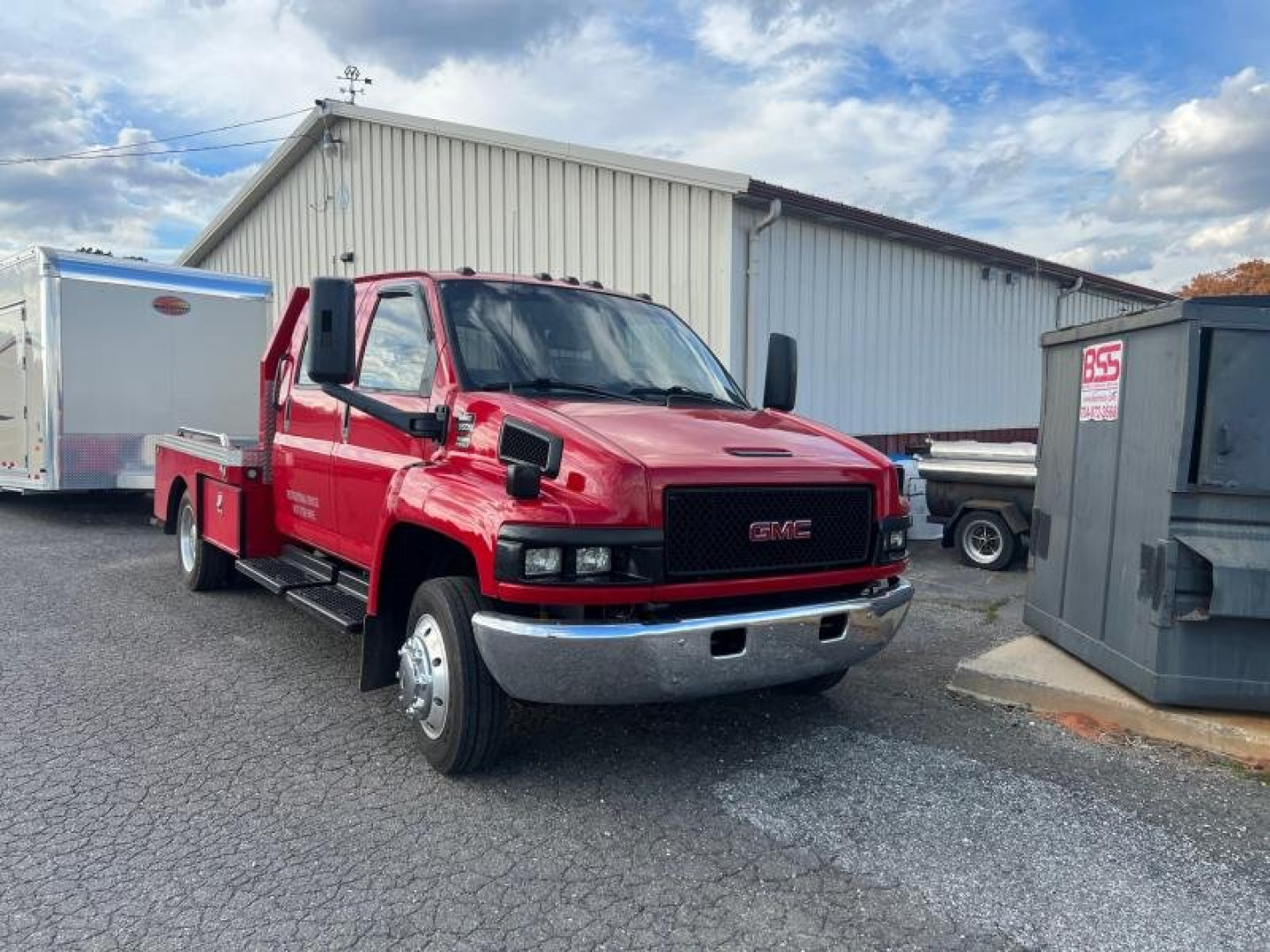 Used 2003 GMC 5500 Custom Hauler Flatbed Truck