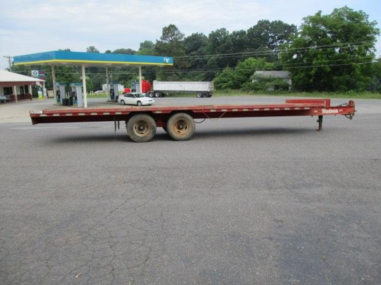 Used 2007 Hudson Brothers 96 x 25 Equipment Trailer