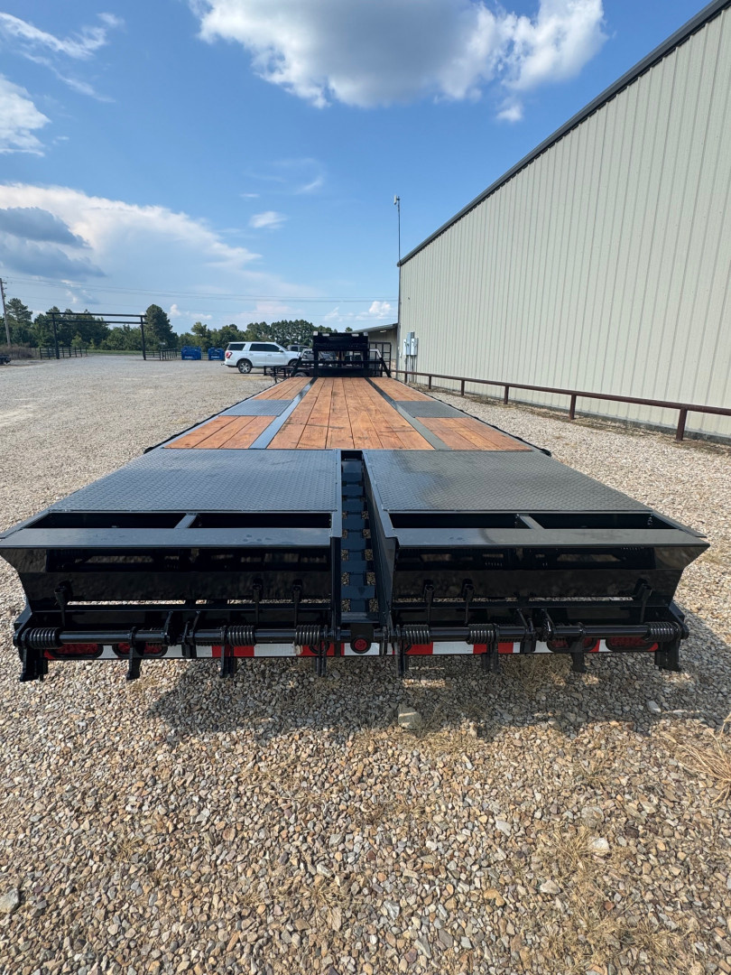 New 2026 Diamond T 102' x 36' Dual Tandem Flatdeck, GWVR 24k, Maxx ...