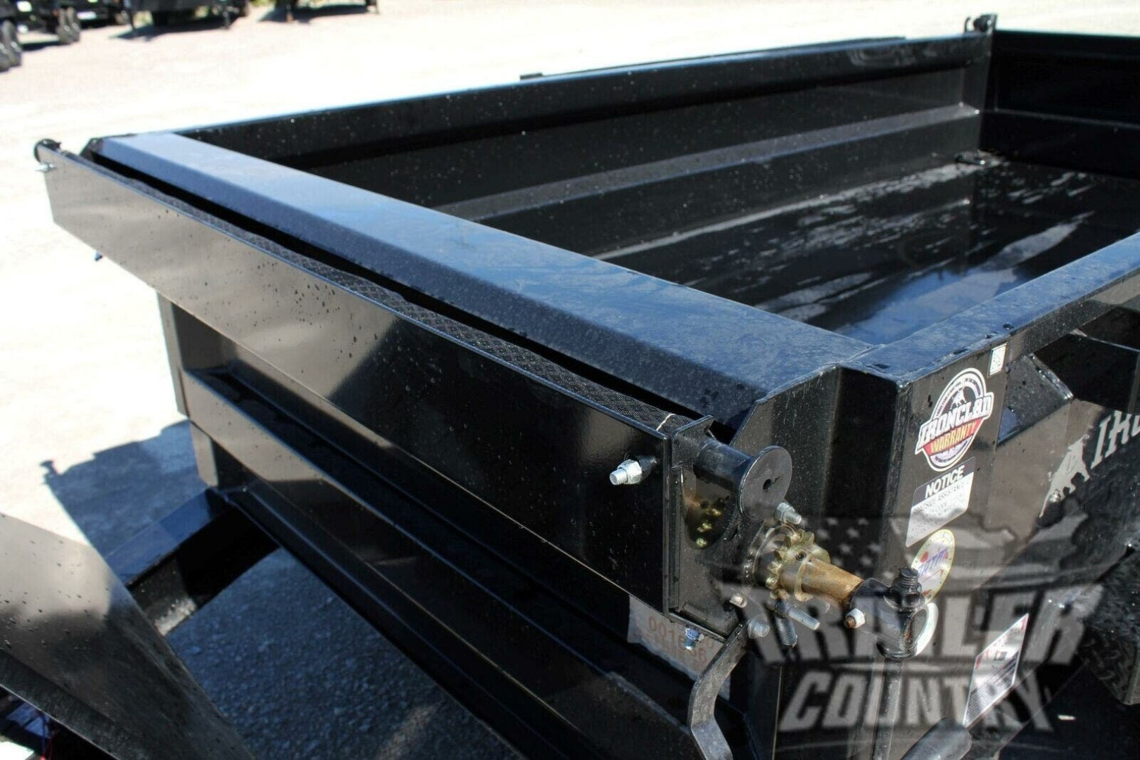 New 2026 Brand New 5' x 10' Iron Bull Scissor Hoist Hydraulic Dump ...