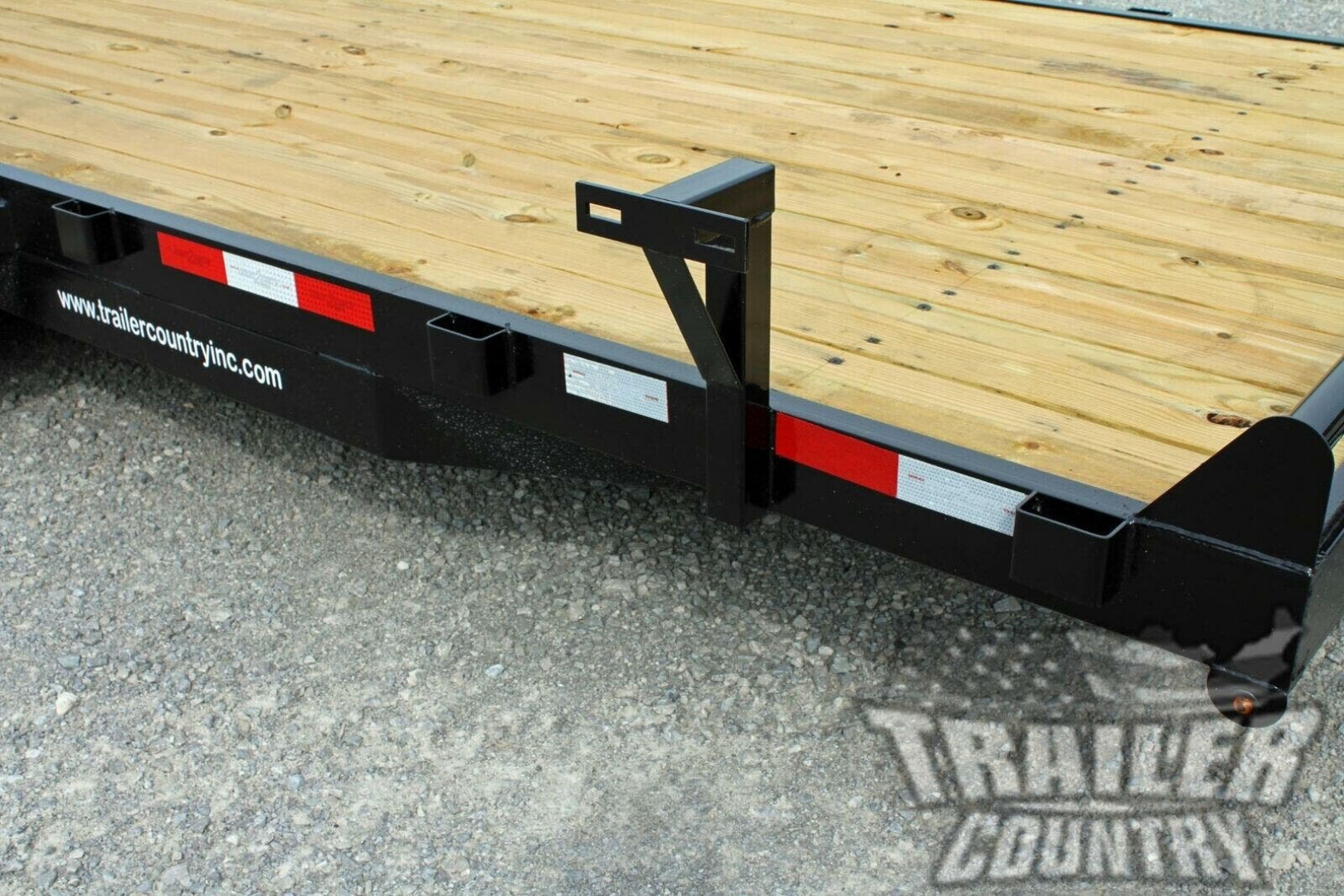 New NEW 7' x 18' Heavy Duty Bumper Pull Flatbed Wood Deck Equipment / Car Hauler Trailer