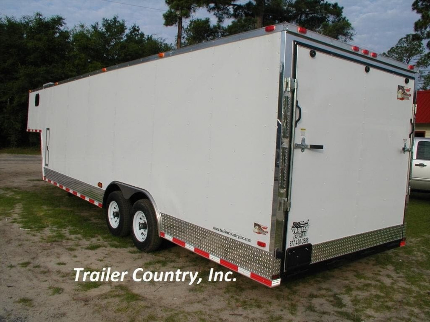 New 2026 Brand New 8.5x24 + 8' RISER Tandem Axle, Enclosed Gooseneck ...