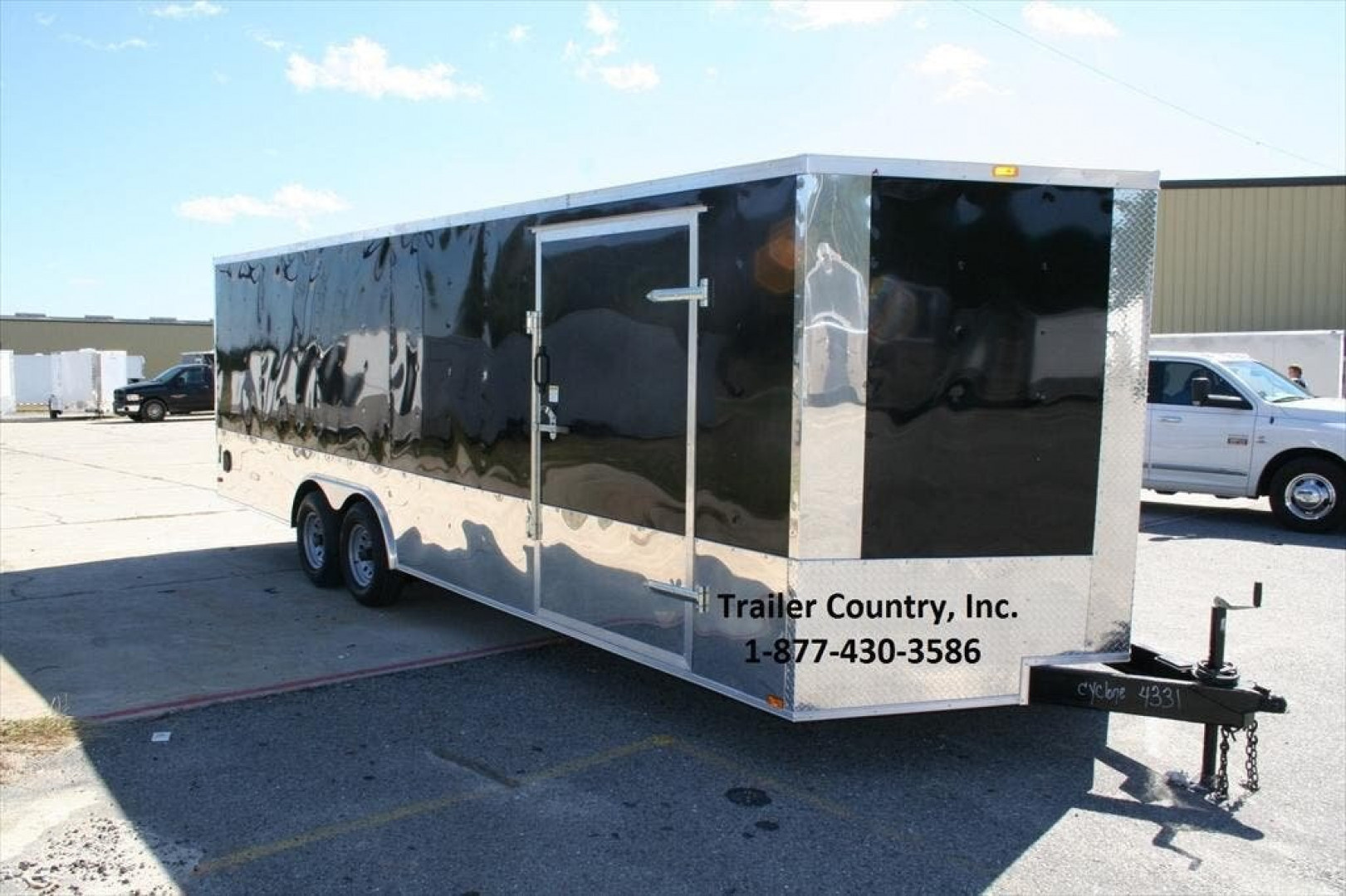 New 2026 NEW 8.5 x 24 Tandem Axle, V-Nosed Enclosed Motorcycle ...