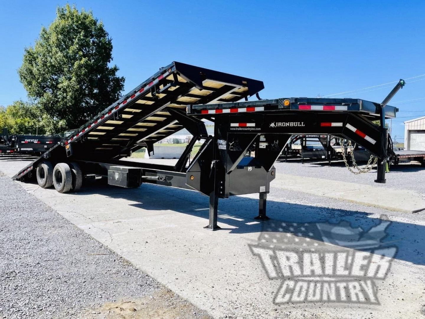 New 2026 New 102'' x 22' Heavy Duty Bumper Pull Wood Deck Power Up ...