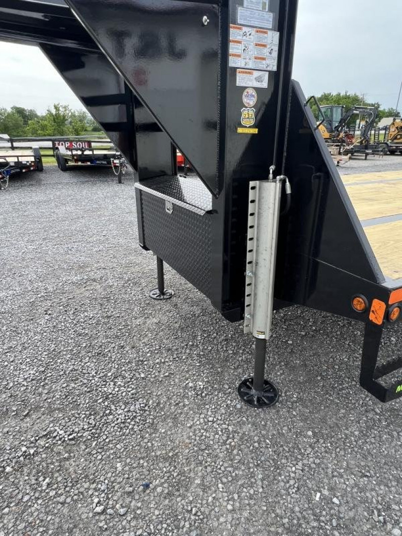 New 2026 Load Trail 32FT Hydraulic Dove Dual Tandem Gooseneck Equipment ...