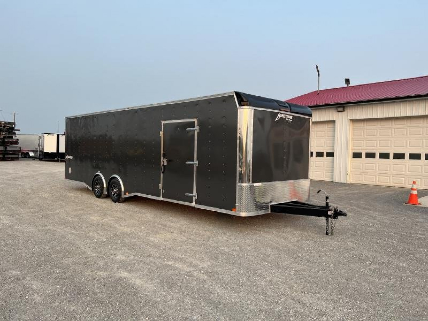 New 2025 Homesteader 8.5'x28' Champion Spread Axle Enclosed Race ...