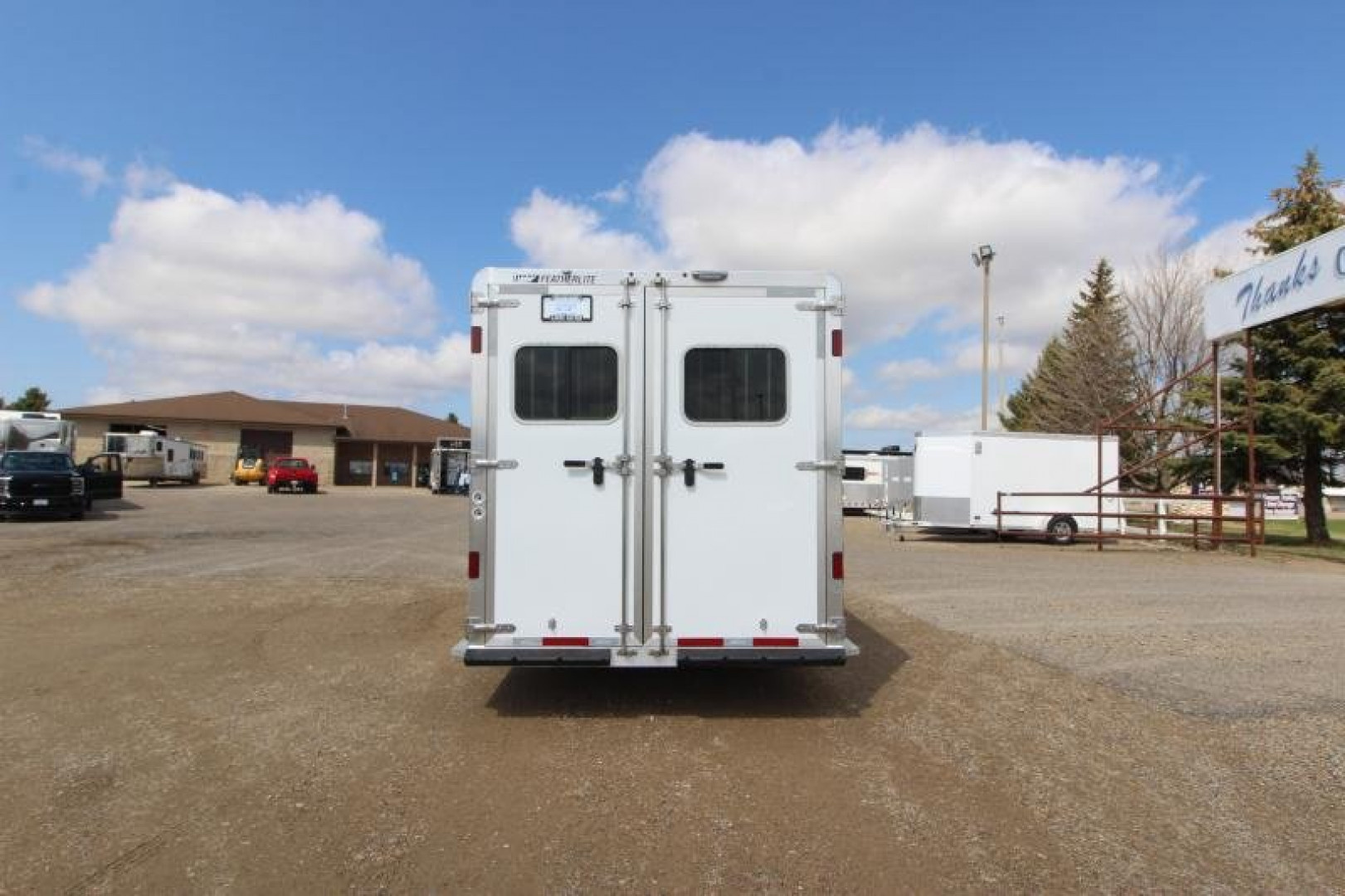 New 2025 Featherlite 6 Horse Trailer