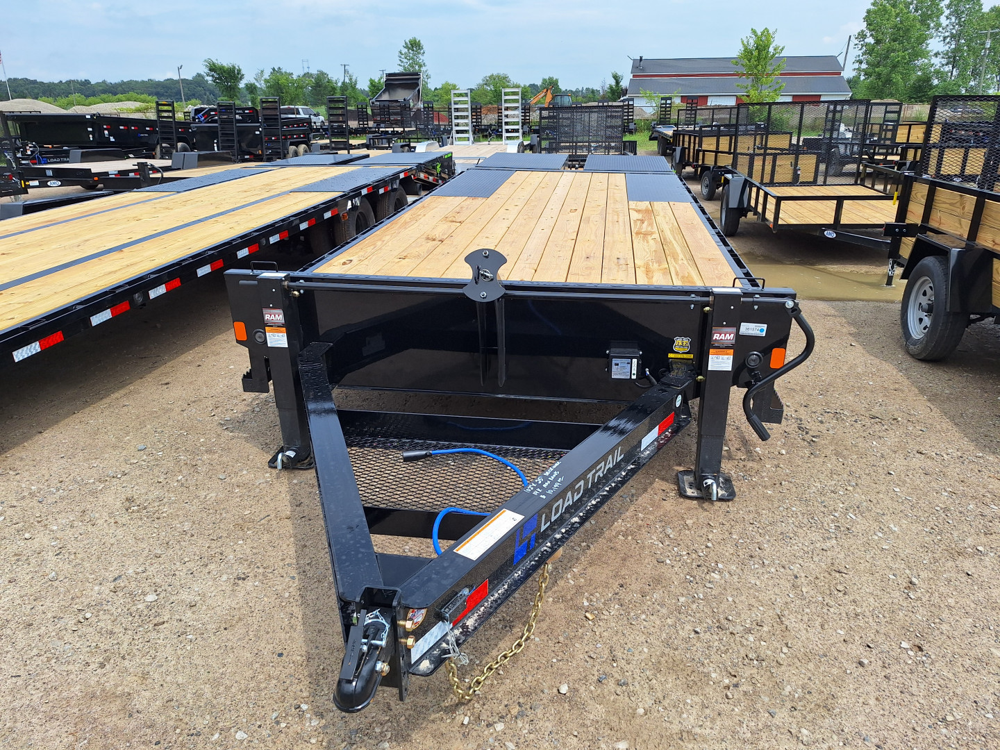 Deckover & Gooseneck - USA Trailer Sales | Michigan's Trailer Dealer