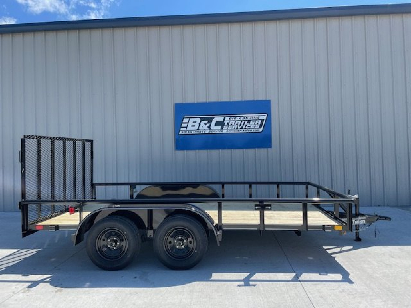 New 2025 DAVIDSON 83X14 (2)TANDEM AXLE PIPE TOP UTILITY W/4' GATE