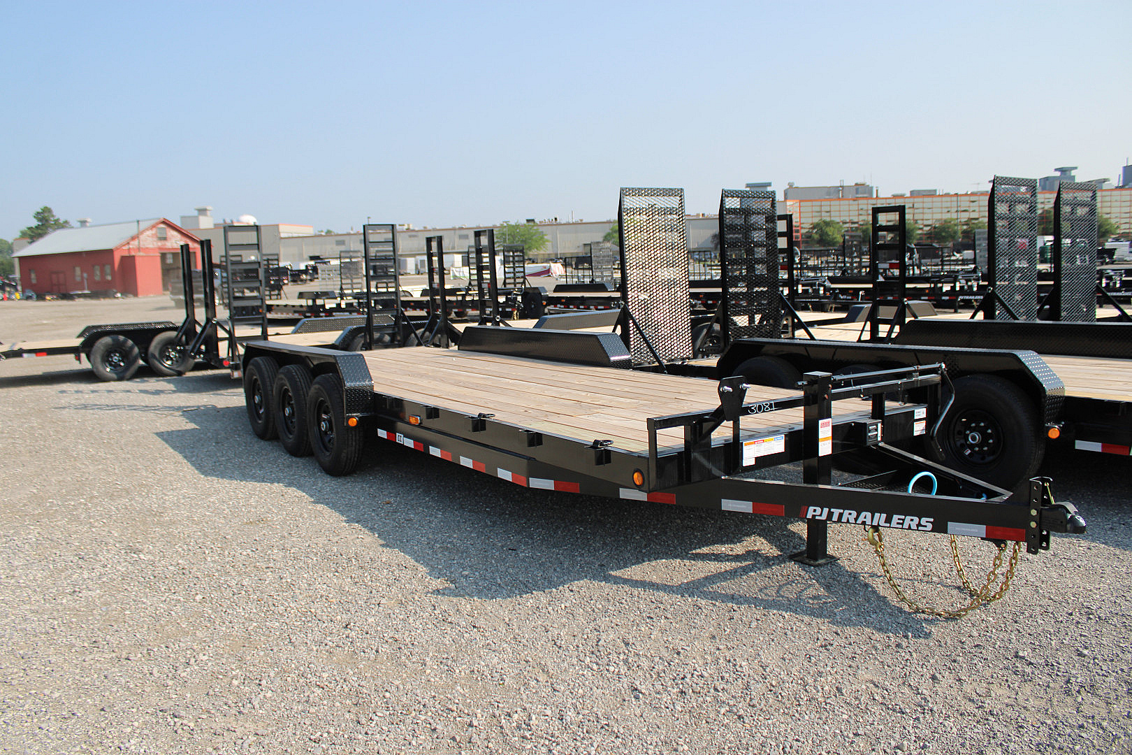 New 2026 PJ Trailers 24' 21K GVWR HD FR EQUIPMENT MEANT TRAILER WITH ...