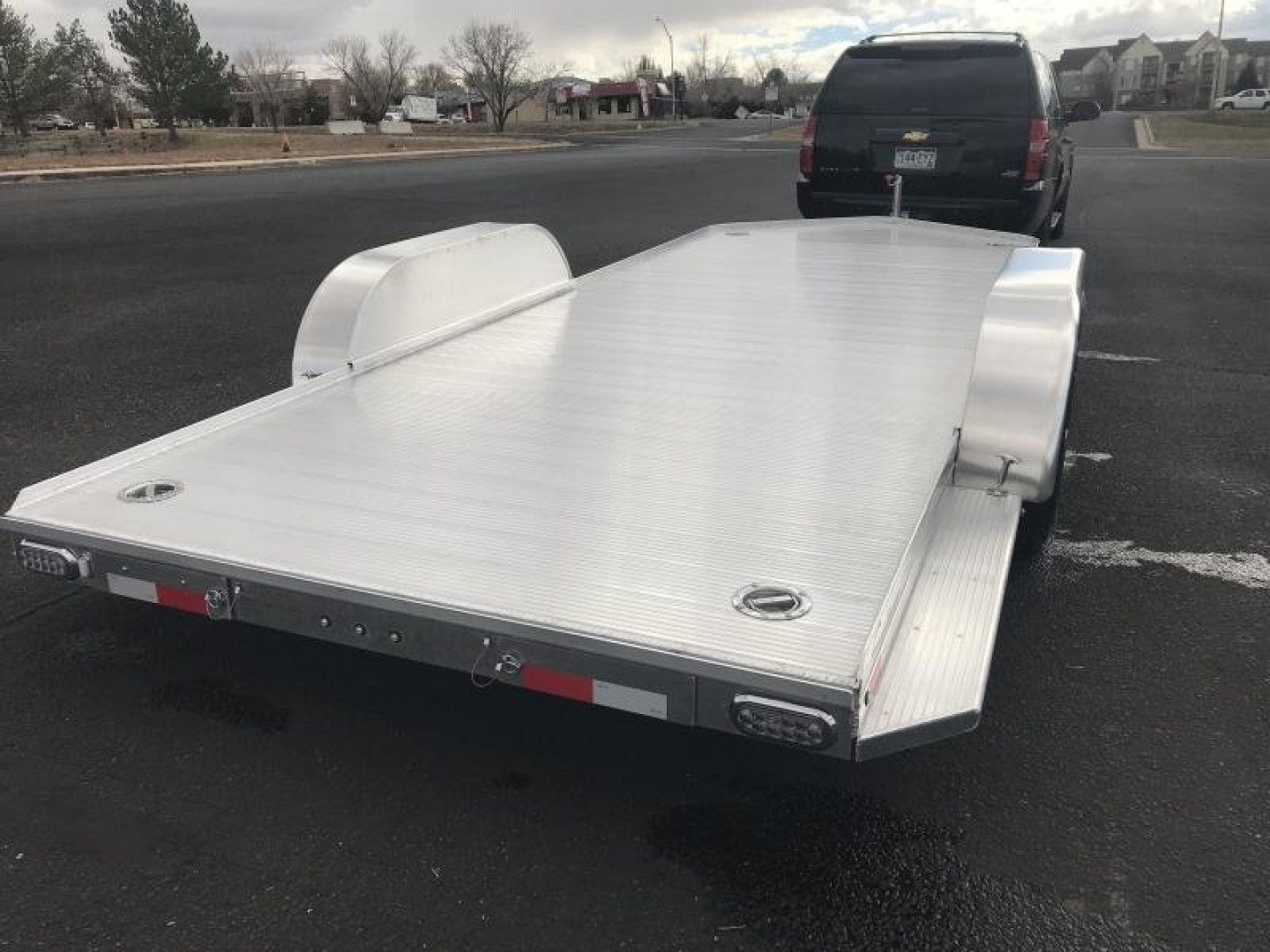 New 2023 Sundowner SunLite Sierra Car Hauler Trailer