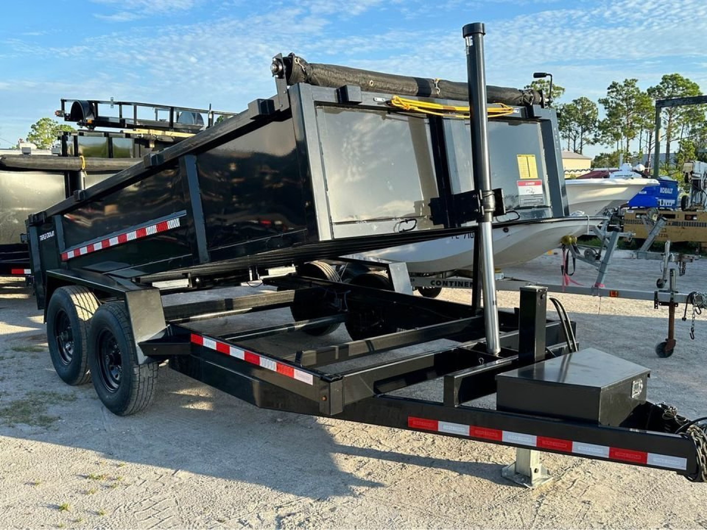 New 2025 TRIPLE CROWN TRAILERS 7' x 14' Super Duty 14K Telescopic Dump ...