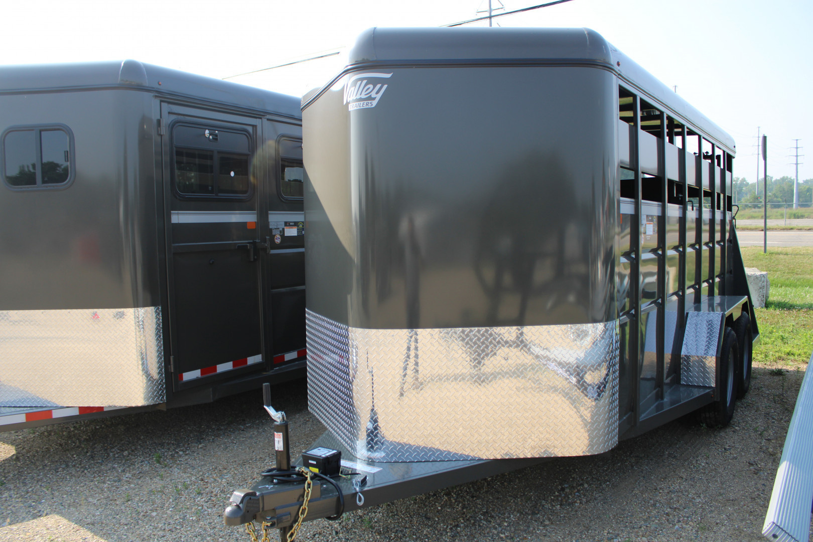 New 2026 Valley Trailers 16' STOCK TRAILER 5818 Stock / Stock Combo ...