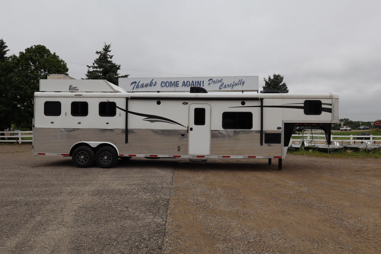 Used 2015 Bison Trailers 3 Horse Trailer for sale in