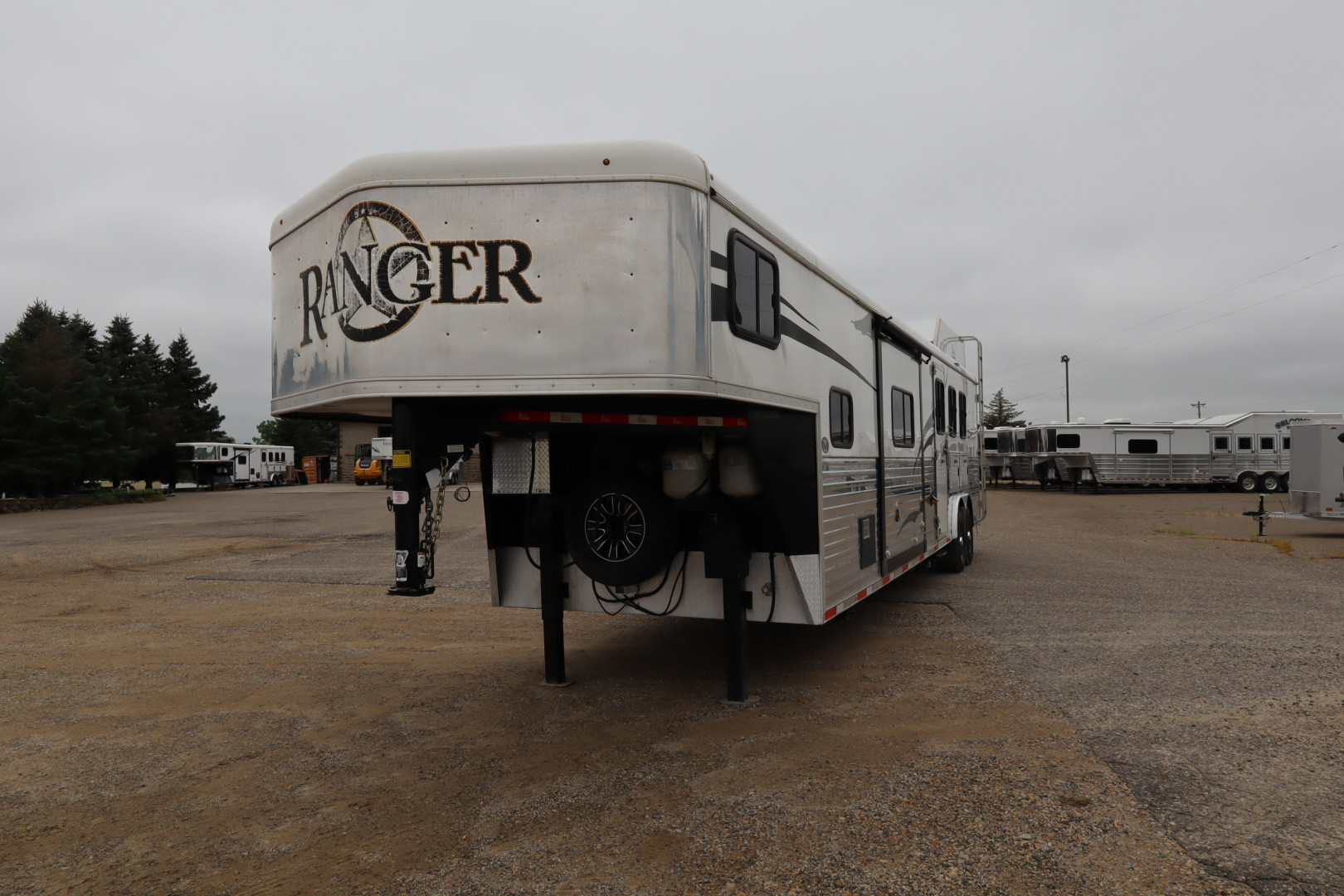 Used 2015 Bison Trailers 3 Horse Trailer for sale in