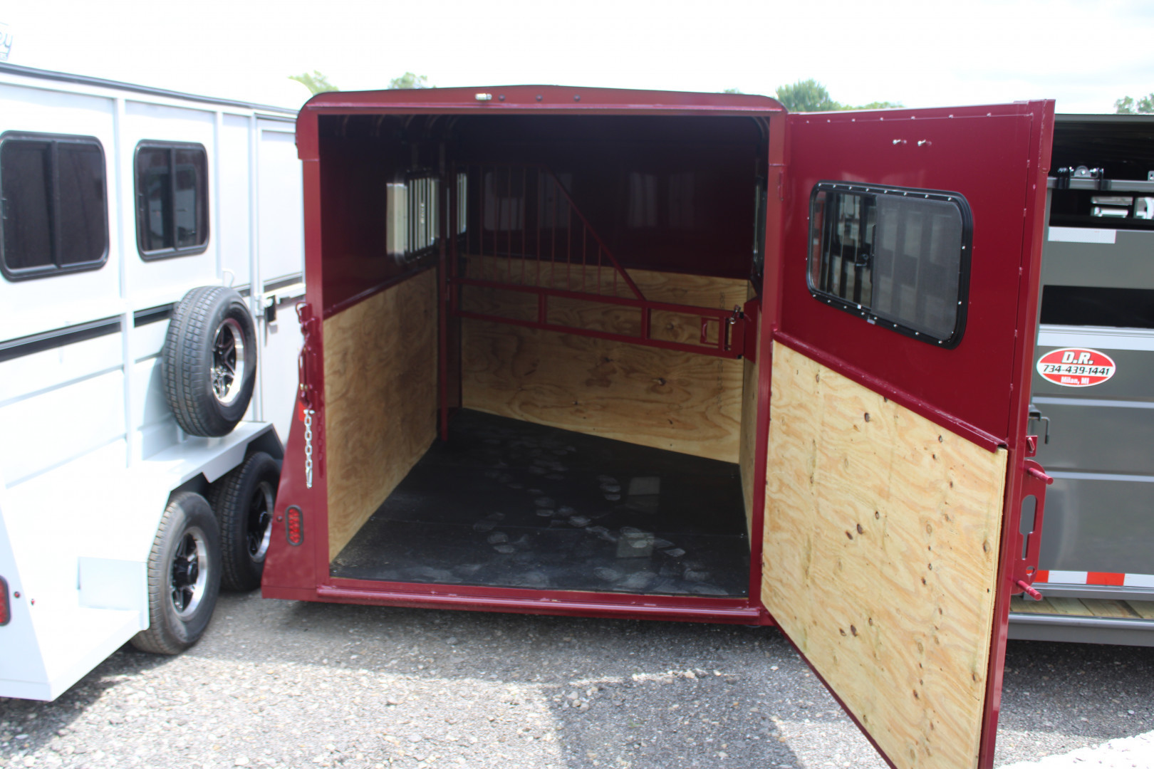 New 2026 Valley Trailers 2 HORSE TRAILER WITH 7' INTERIOR HEIGHT 49278 ...